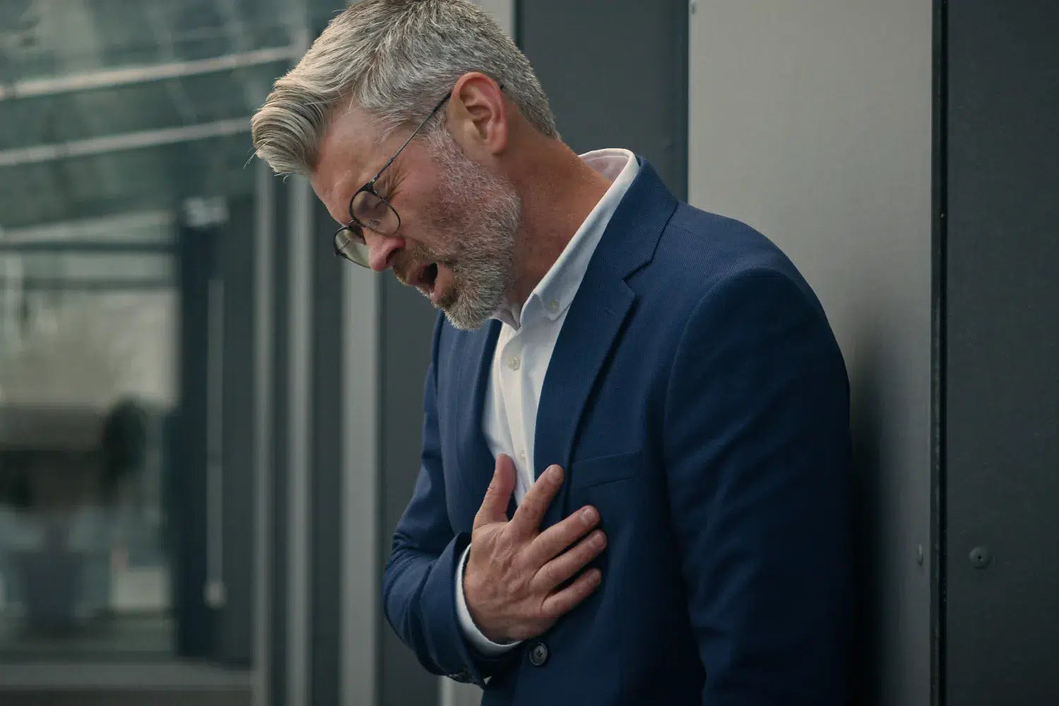 Chest Wall Pain: Symptoms, Treatment and Relief Options – Muscle MX